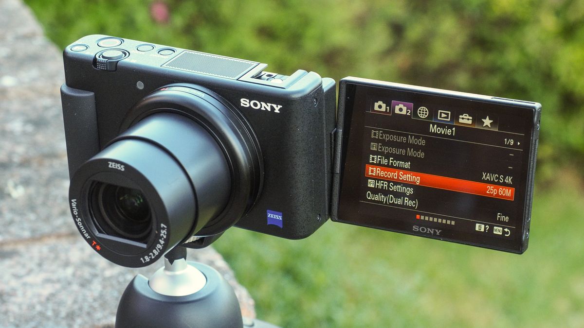 The best zoom cameras | Digital Camera World