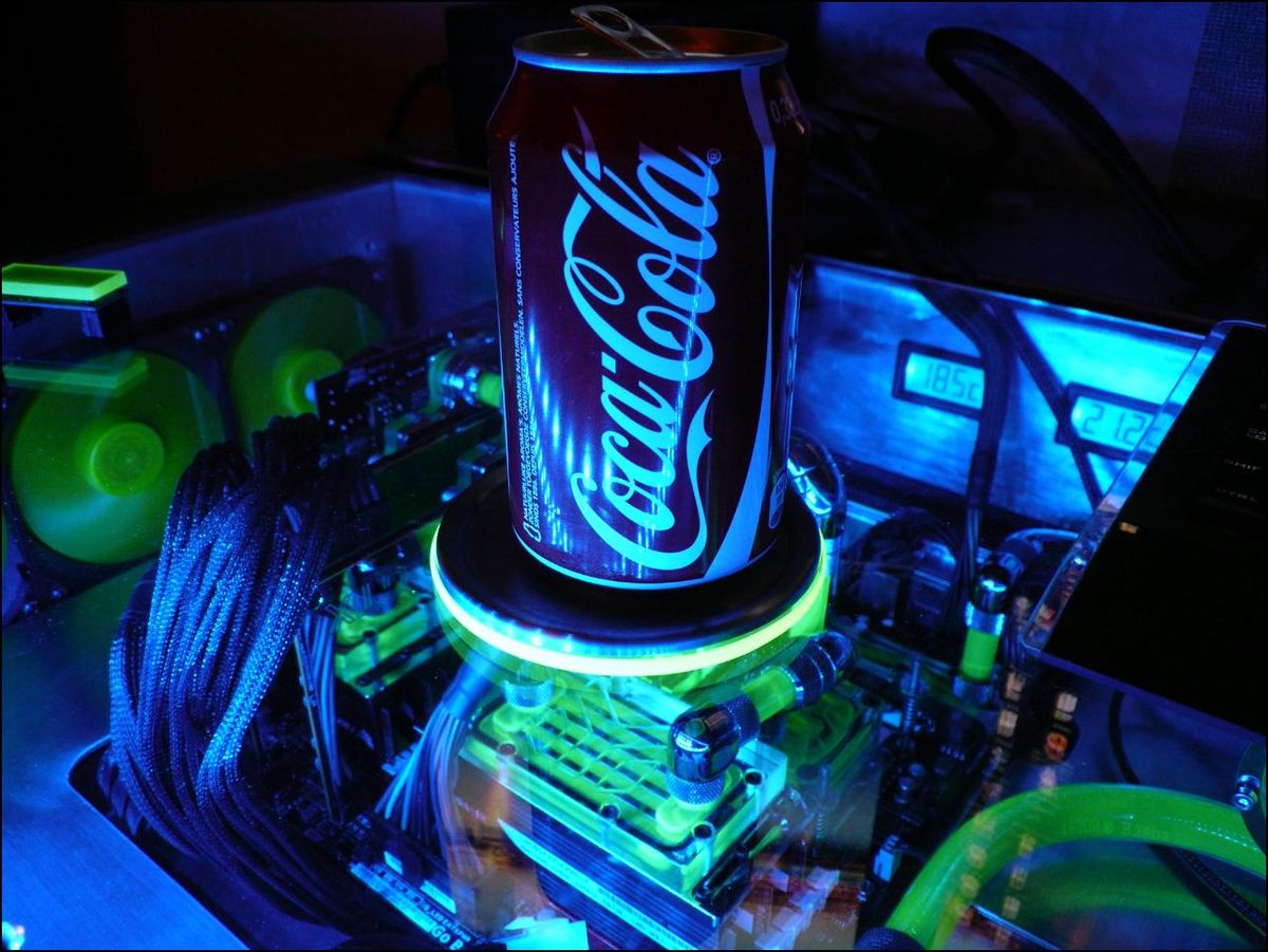 In Pictures: 40 Unusual Computer Case Mods: Page 2 | Tom's Hardware