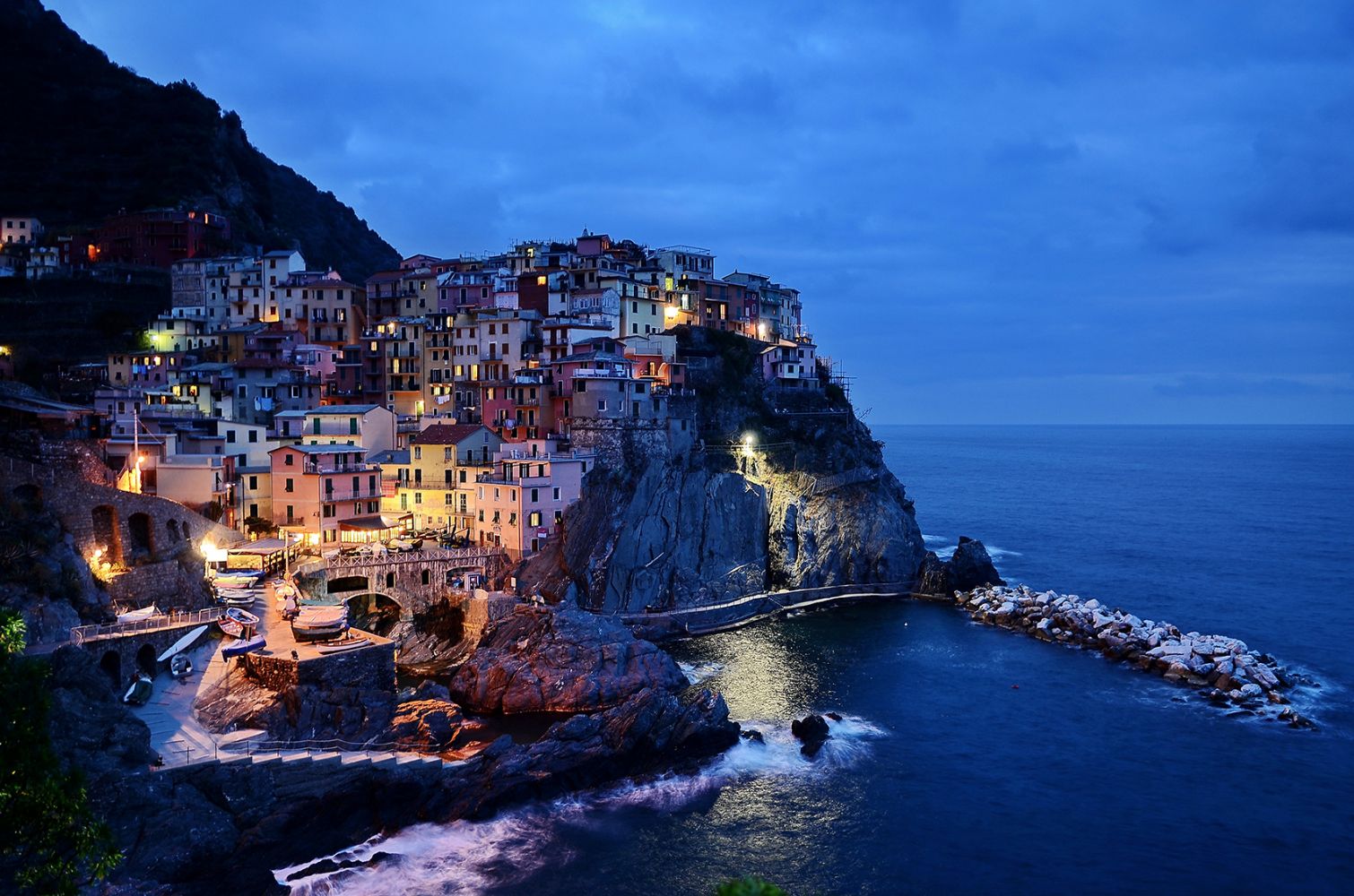 12 Tips for Taking Gorgeous Nighttime Photos | Tom's Guide