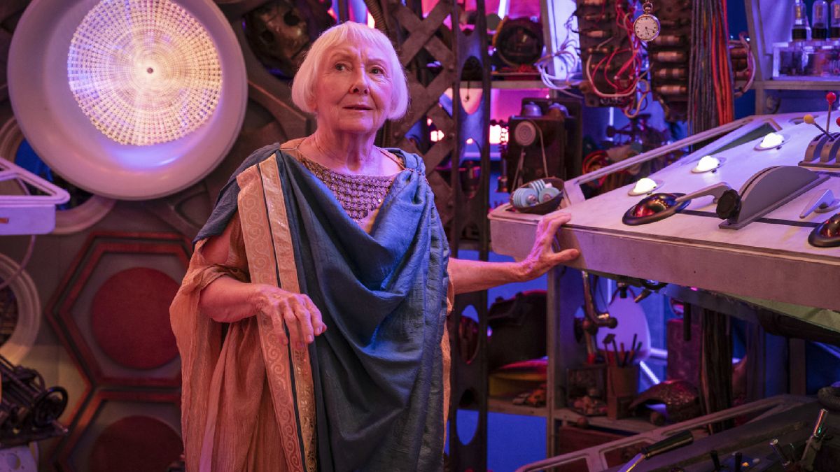 Space Girl: Maureen O'Brien on her time as Vicki in the classic Doctor ...