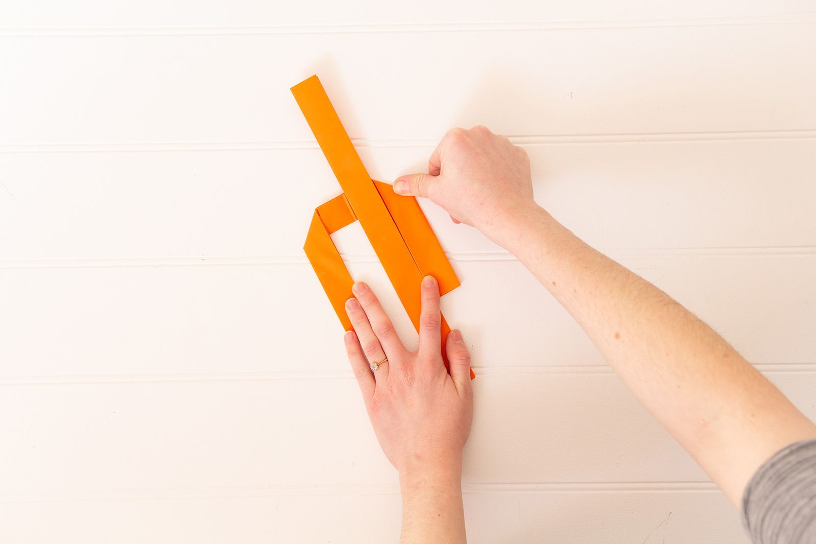 How to make a paper gun that shoots - a step-by-step guide | GoodtoKnow