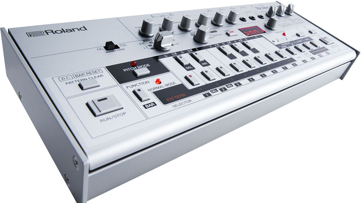 Roland TB-303 vs. software emulations: can you tell the difference ...