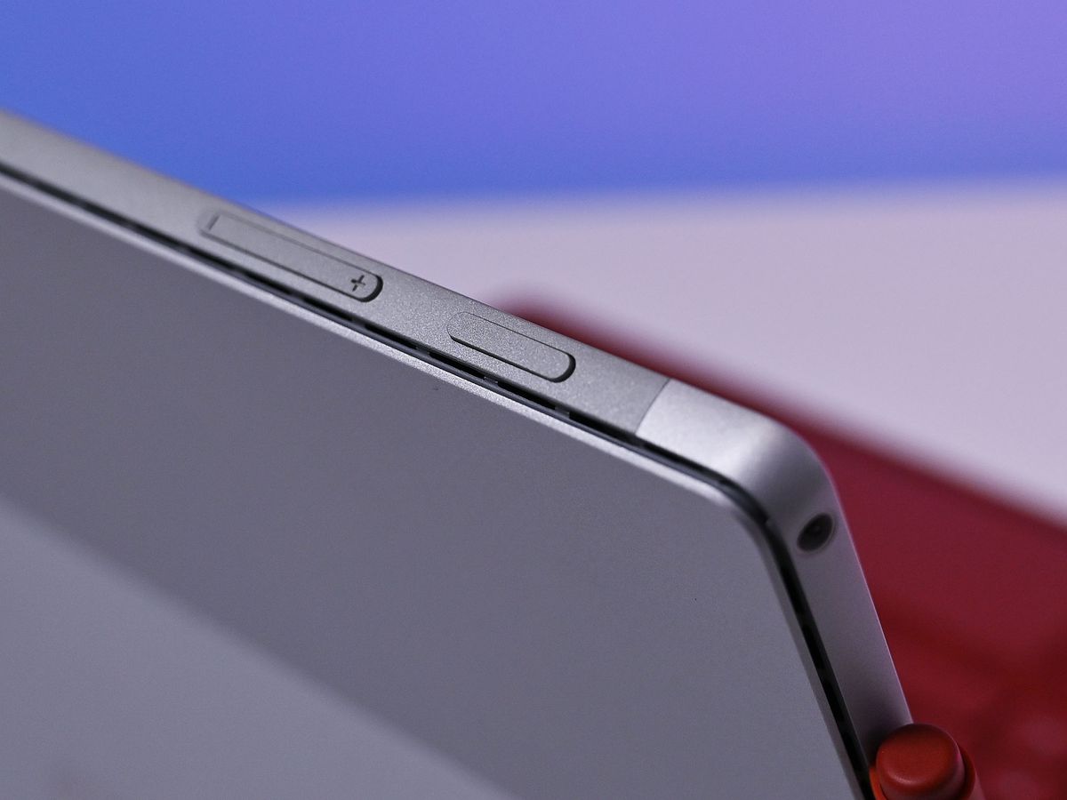 Surface Pro 7 review: Microsoft's king of the 2-in-1s retains its crown ...