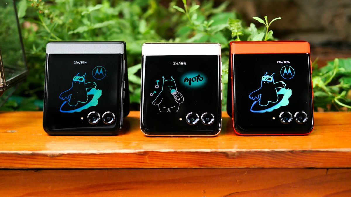 Motorola Razr (2024) review | Tom's Guide