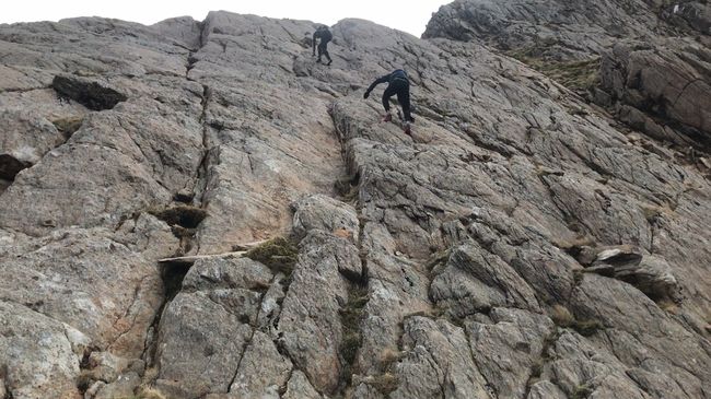 What is smearing in climbing? We get to grips | Advnture