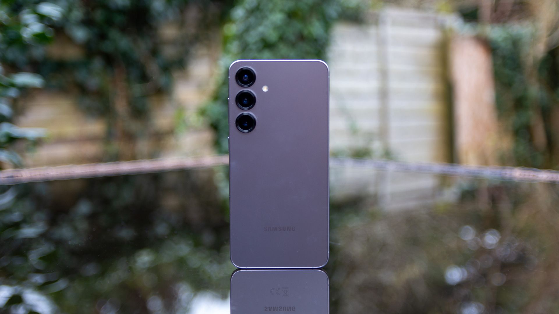 Samsung Galaxy S26 Pro appears online – hints at a radical range ...