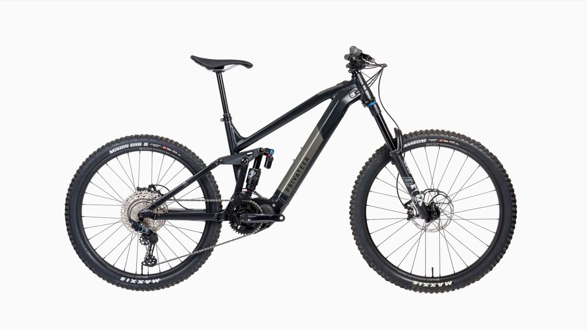 Privateer launches its first e-MTB which comes specced with the new 'E ...