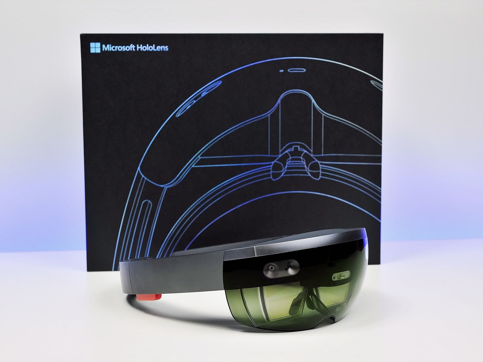 Microsoft's HoloLens gets a virtual tape measure to let you get the ...
