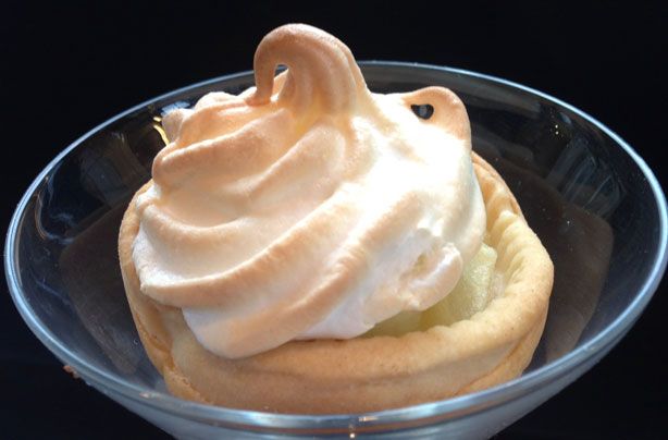 Mini apple meringue pie | Dessert Recipes | GoodtoKnow