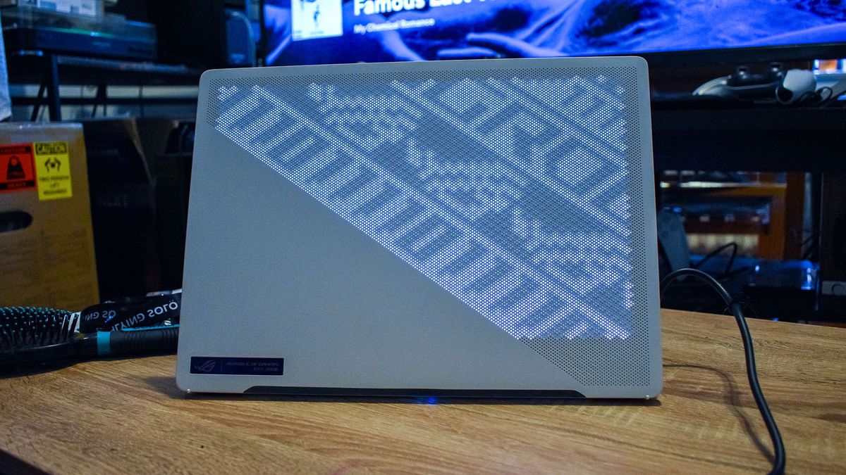 Hands on: Asus ROG Zephyrus G14 (2022) review | TechRadar