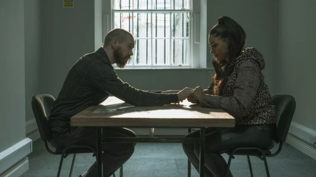‘Kin’ 1.07 Review: Snakes in the Grass | What to Watch