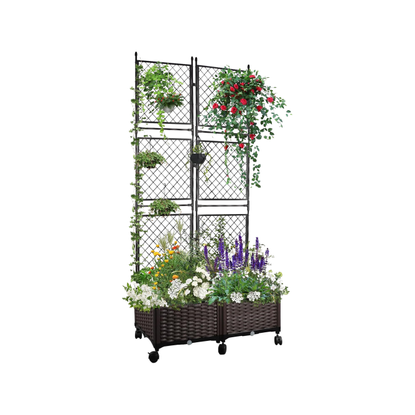 These Viral Planter Screens Are Great for Backyard Privacy | Livingetc