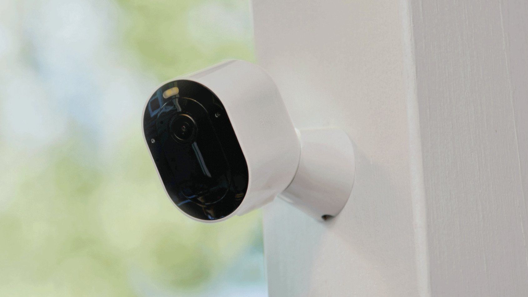 Arlo Pro 4 vs. Arlo Ultra: Which should you buy? | Android Central