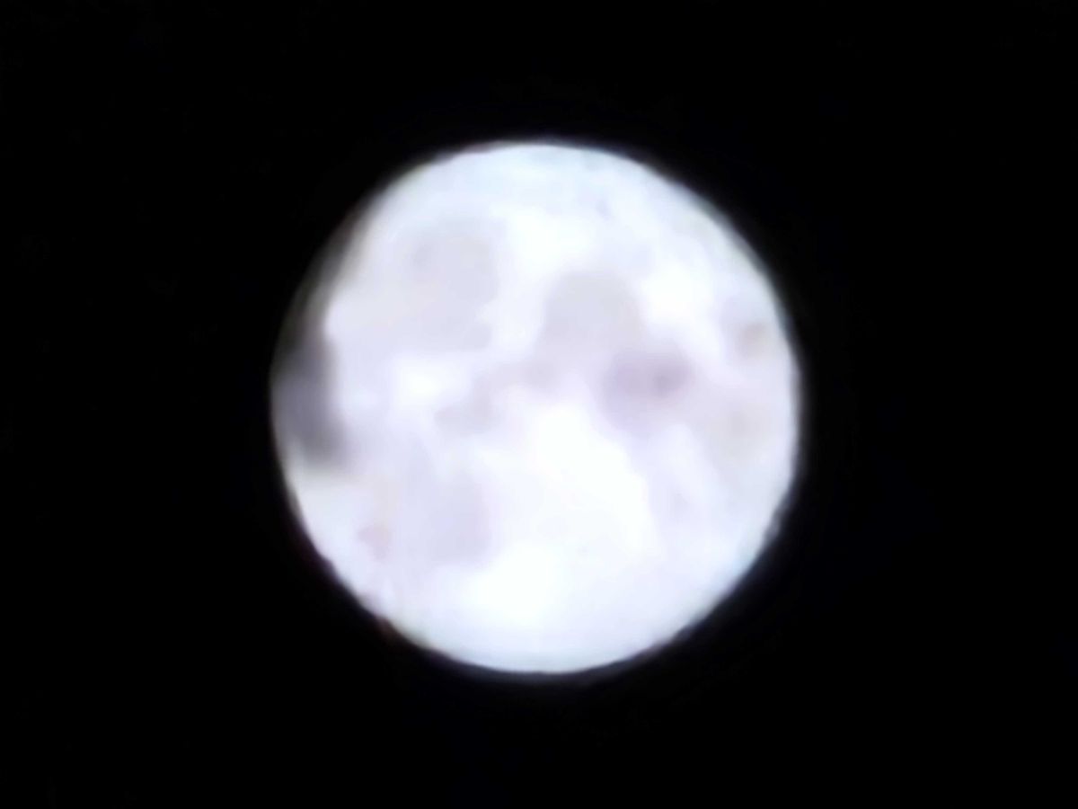 Samsung responds to fake moon photo accusations, says it 'does not ...
