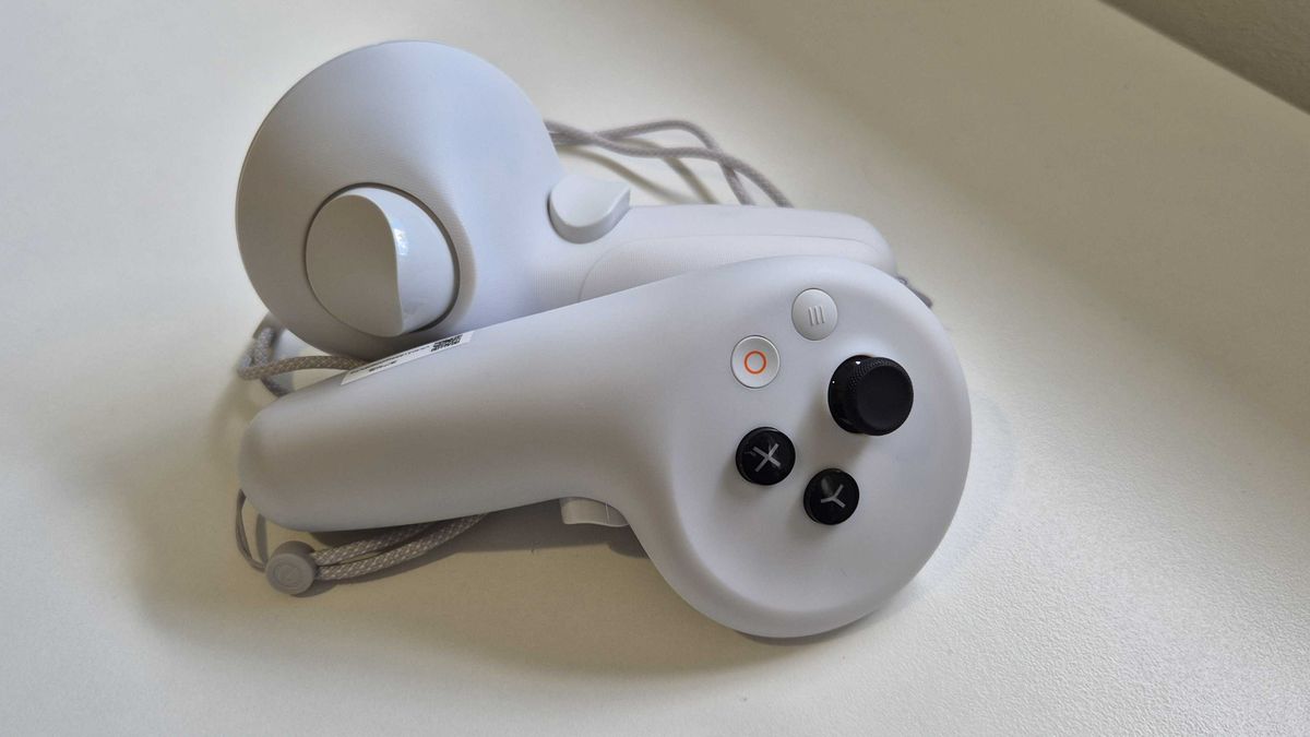 Pico 4 Ultra review: powerful, but second fiddle to the Meta Quest 3 VR ...