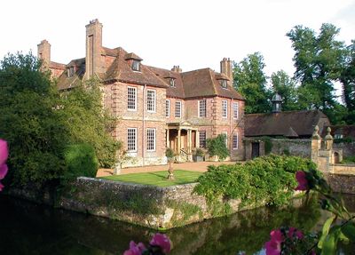 The 12 best family houses in England | Country Life