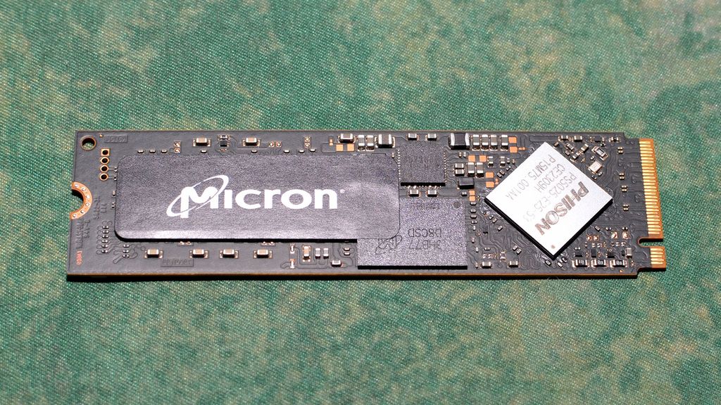 Micron 3500 SSD 1TB review: A high-performance NVMe client SSD | Tom's ...