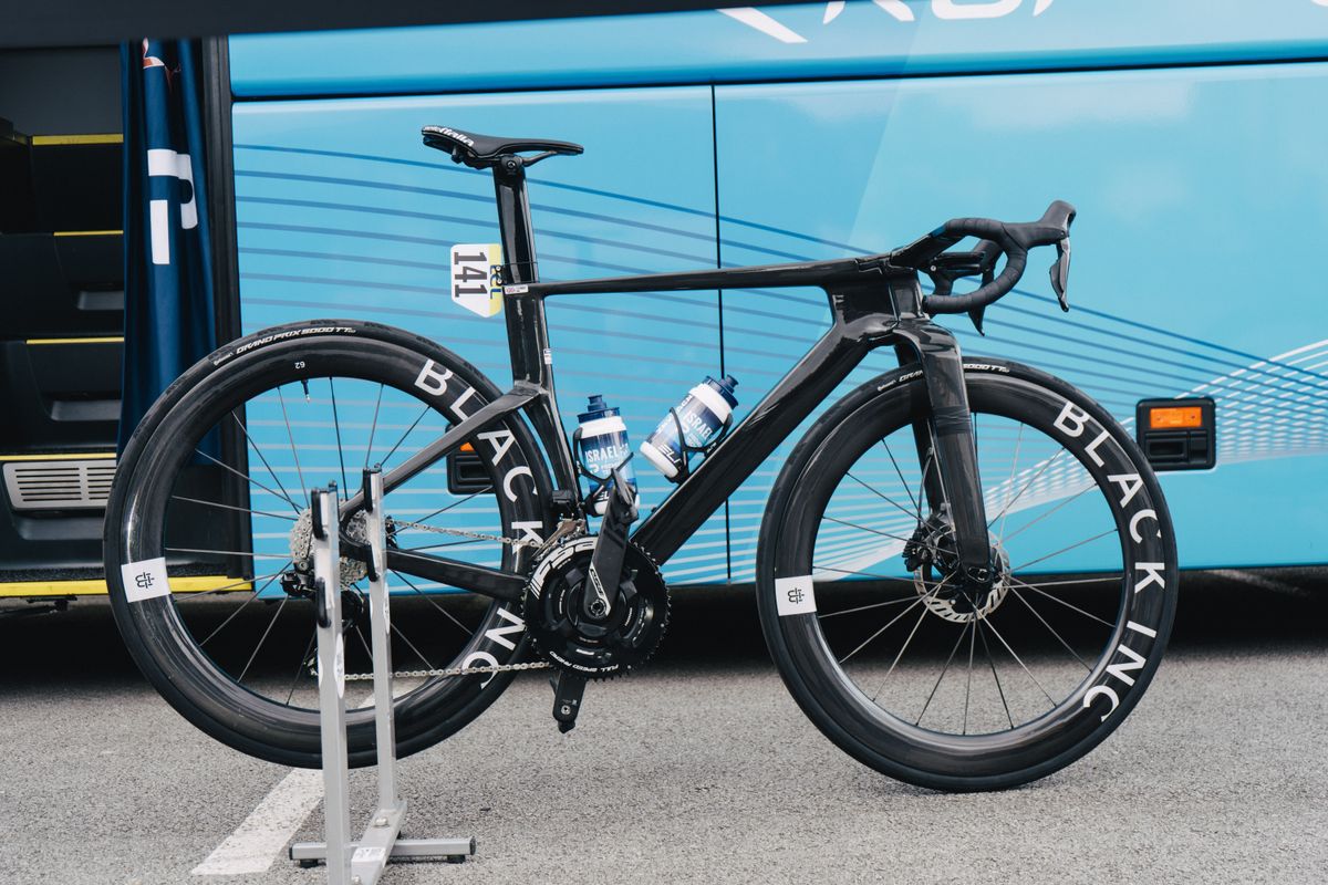 Jake Stewart's insane Factor prototype bike: Up close and personal with ...