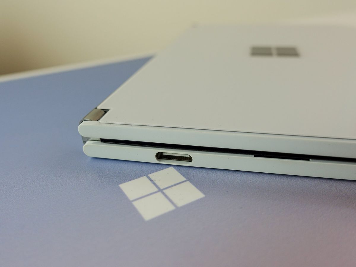 Unboxing the Surface Duo: Hands-on with Microsoft's ambitious new phone ...