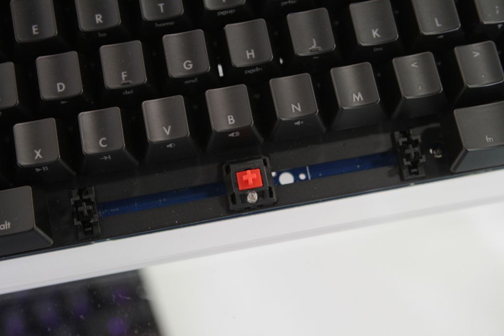 KBP Experiments With Keyboard Designs, Vintage Key Caps On V60, V80 And ...