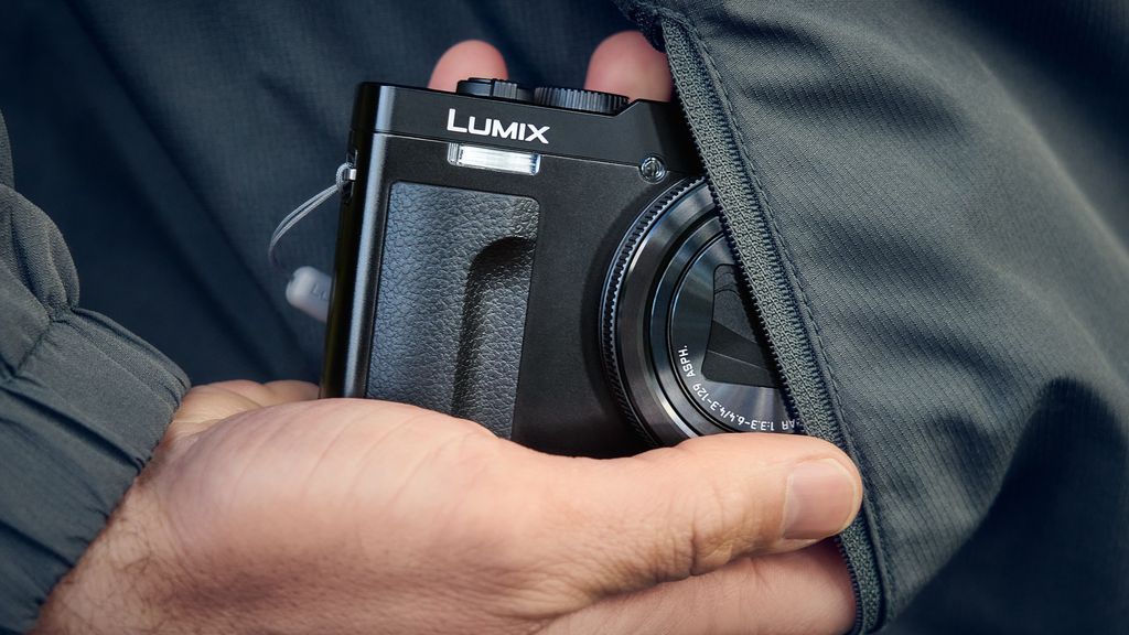 Compact cameras make a comeback, as Panasonic conjures up new point-and ...