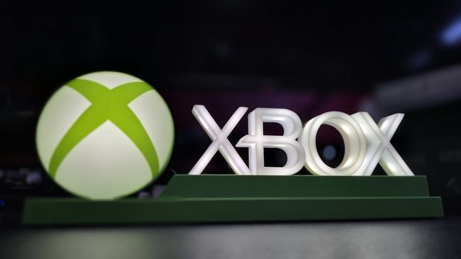 PlayStation and Xbox swap banners as console war ends | Windows Central