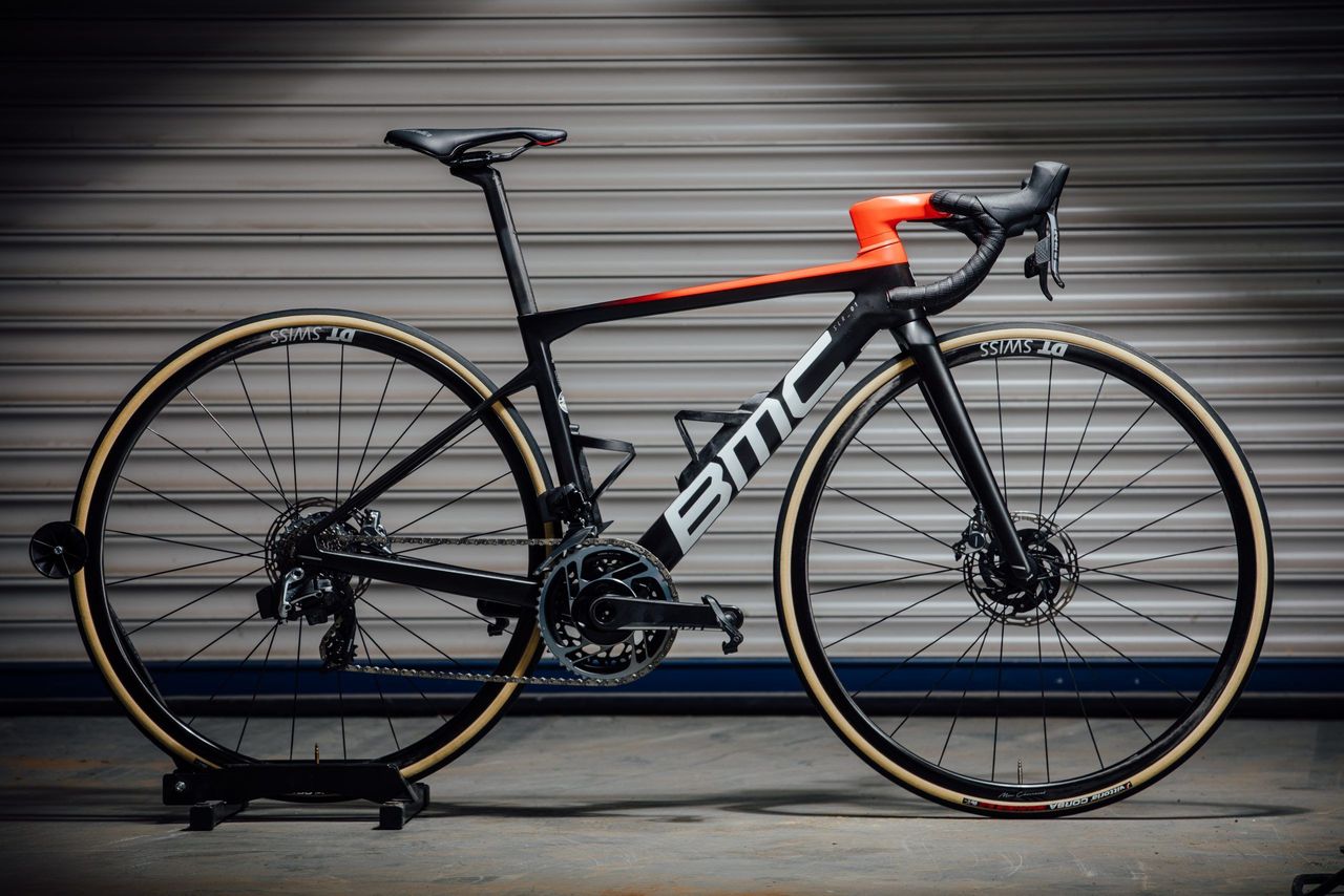 Best lightweight bikes 2023: a buyer's guide to climbers' bikes ...