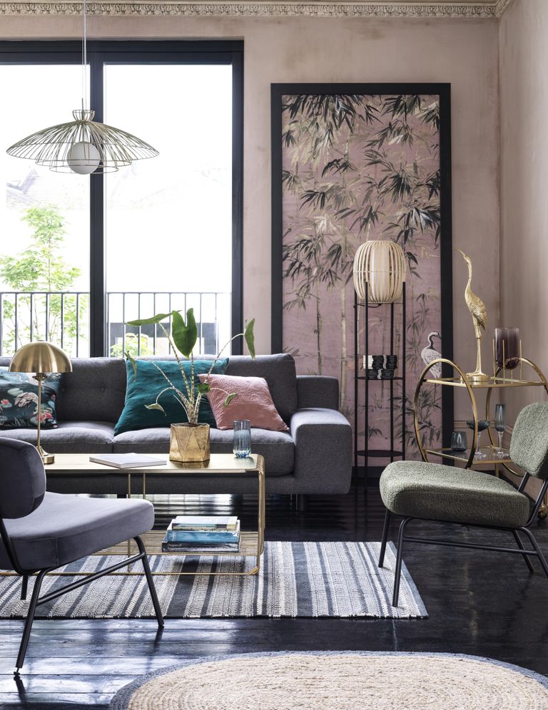 Experts explain how to arrange living room furniture properly | Real Homes