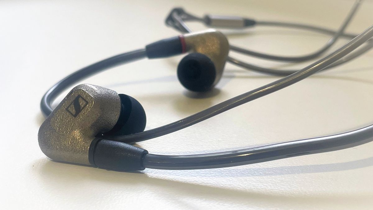 Sennheiser IE 600 review: Sensational wired earbuds with audiophile ...