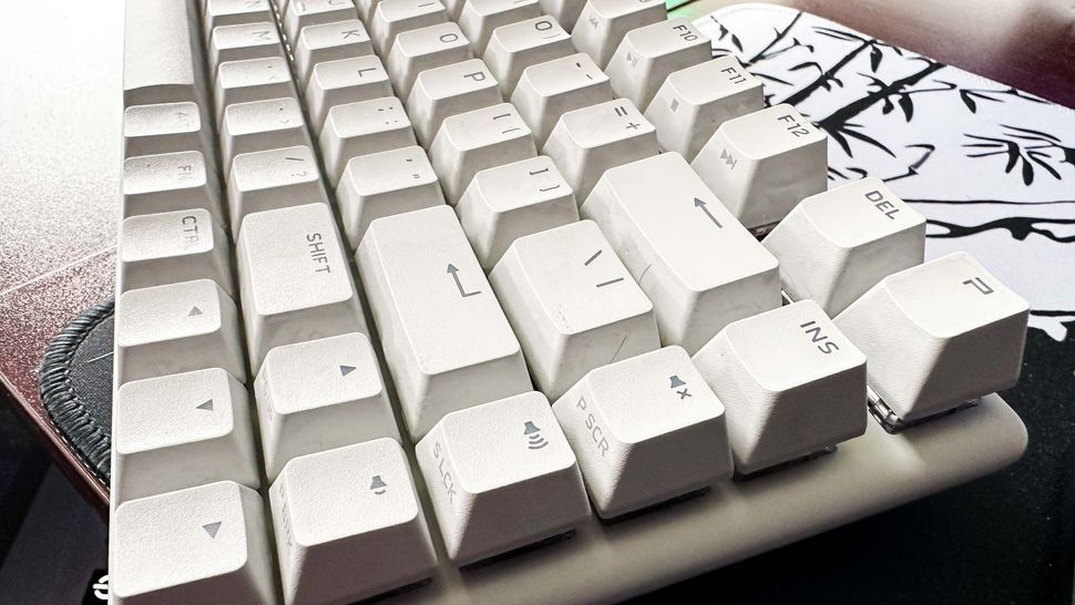 Alienware Pro review: A mighty (but flawed) mechanical keyboard | Tom's ...