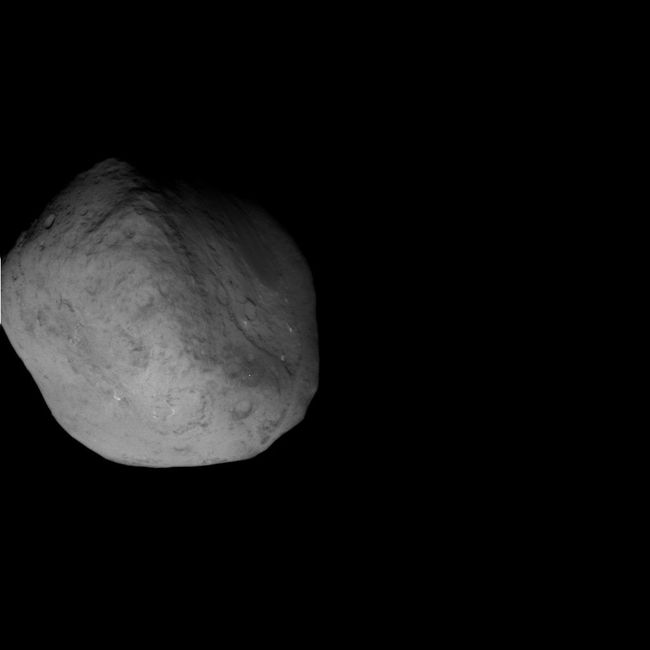 NASA Unveils First Photos from Comet Tempel 1 Flyby | Space