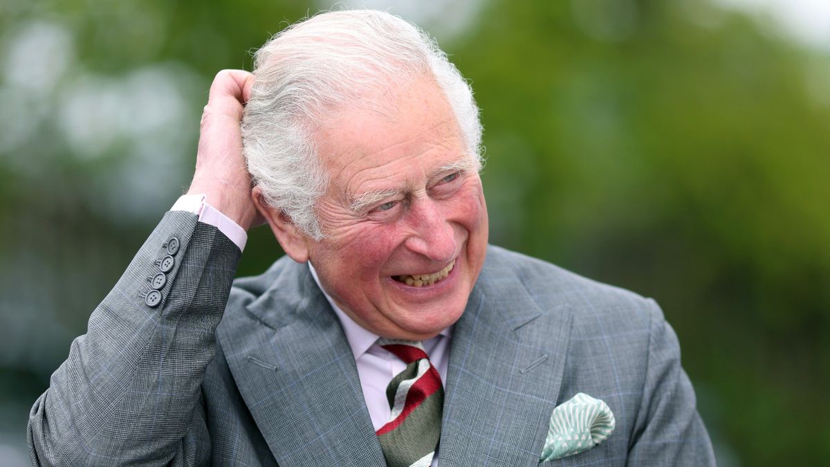 Prince Charles romantic gesture revealed and it wasnt to Diana or ...