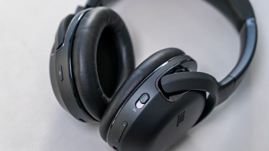JBL Tour One Wireless review | TechRadar
