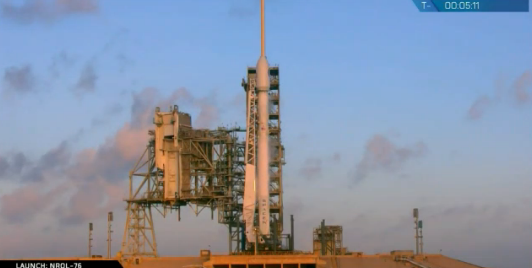 SpaceX completes first rocket launch for U.S. government | The Week