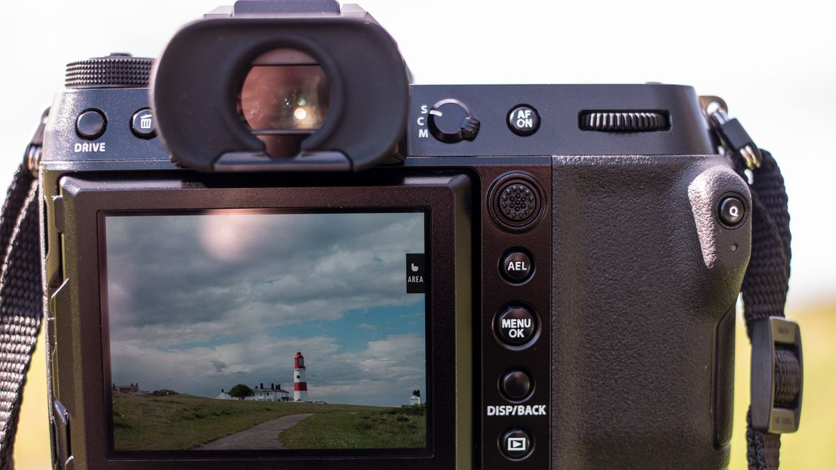 Lighthouse photography: learn to compose images of very tall subjects ...