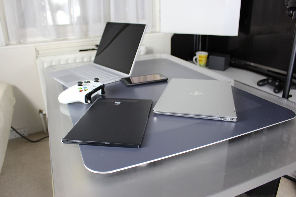 Retro review: Microsoft's 2008 Surface 'coffee table' in 2017 | Windows ...