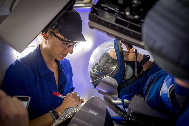 Photos: New 'Boeing Blue' Spacesuit for Starliner Capsule | Space