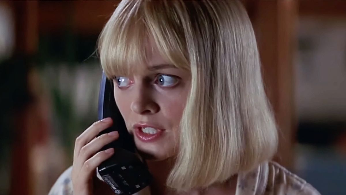Heather Graham Slashes Her Way to Scream Queen Status in New Horror ...