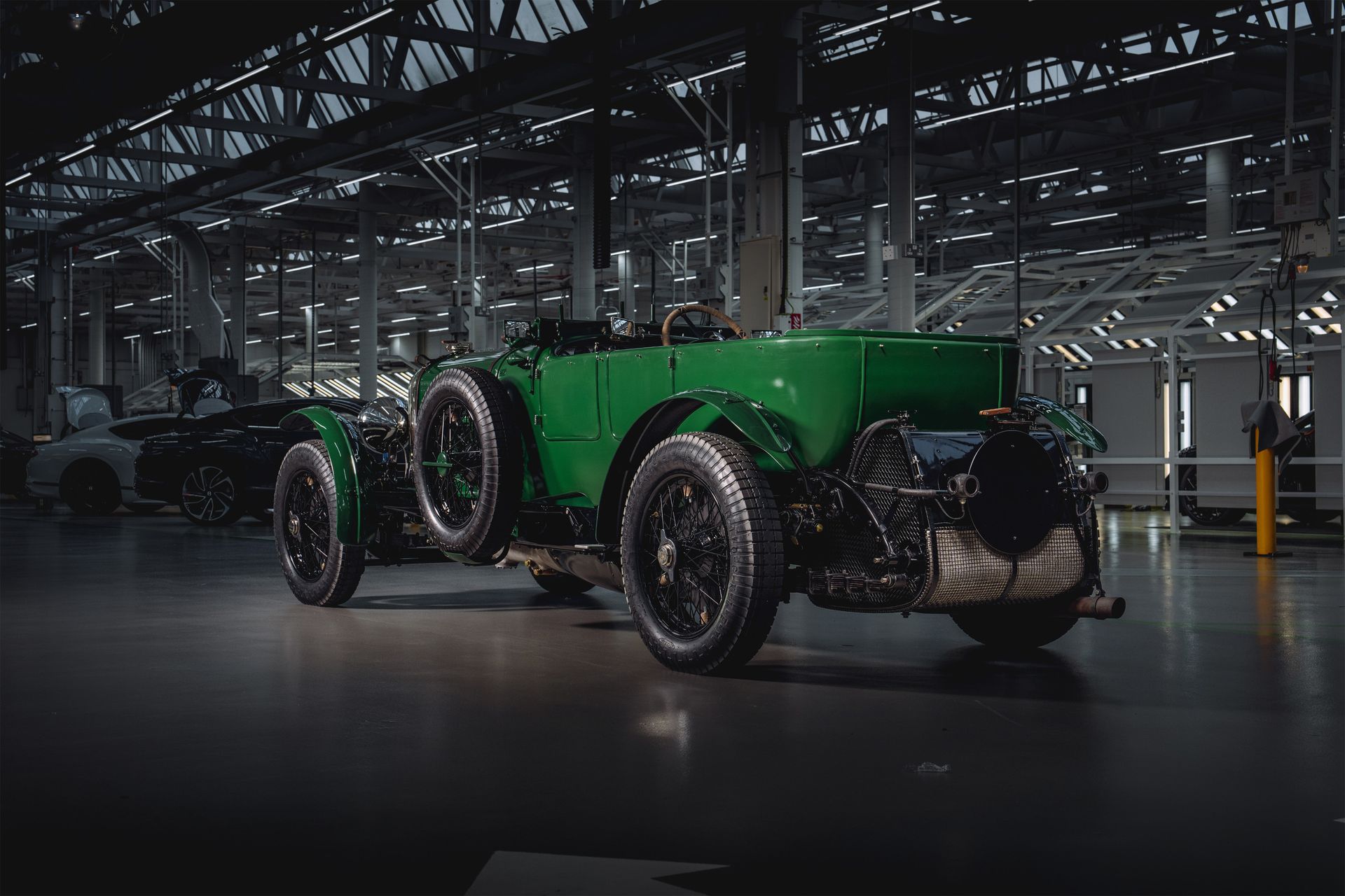 Rétromobile revisits some of the icons of car design, along with their ...