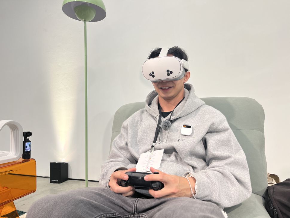 I tried the Meta Quest 3S: Is it game over for the Apple Vision Pro ...