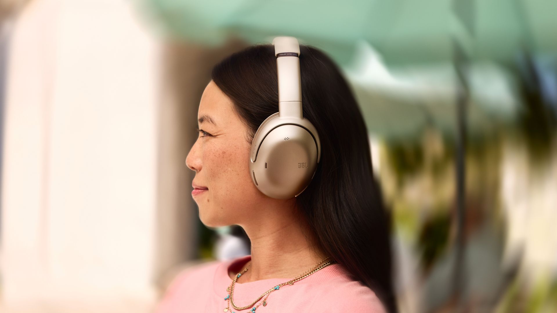 JBL’s Tour One M3 flagship wireless headphones are smarter than your ...