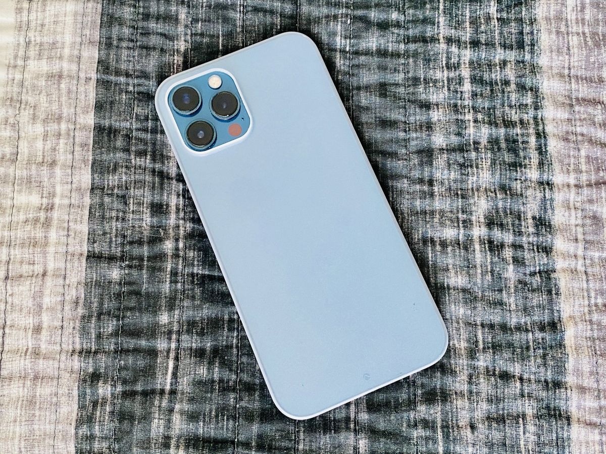 Caudabe Veil iPhone Case review: It doesn't get any slimmer than this ...