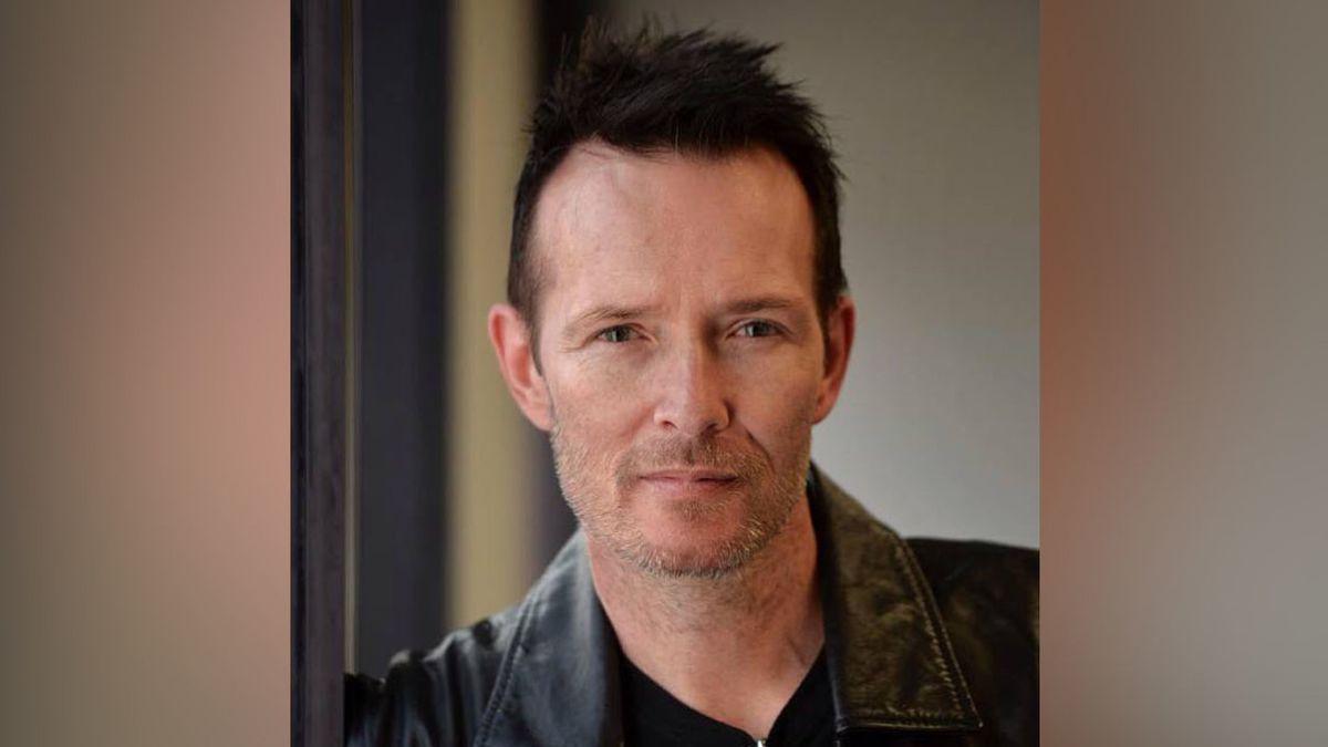 Weiland 911 call reveals bandmates’ anguish | Louder