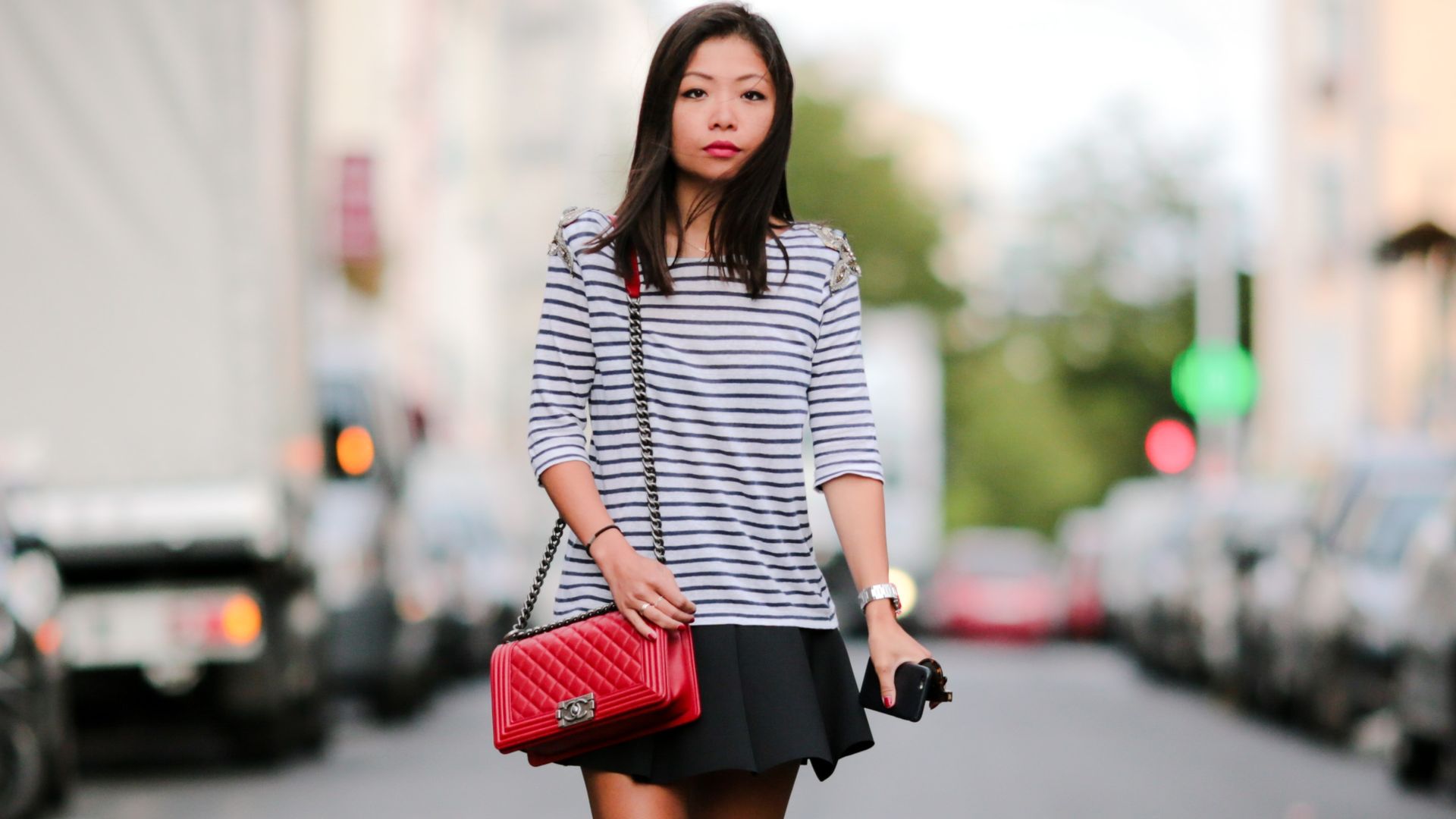 32 French fashion staples you need in a Parisian chic wardrobe | Woman ...