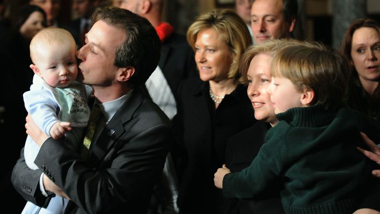 Who Is Kirsten Gillibrand's Husband, John Gillibrand? He's a British ...