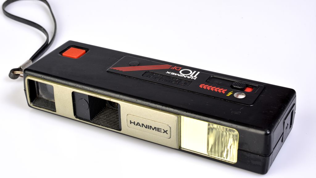 110 cameras: the rise and fall of little film format that made ...