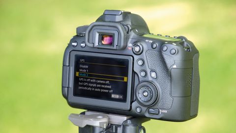 How to set up the GPS on your Canon camera | Digital Camera World