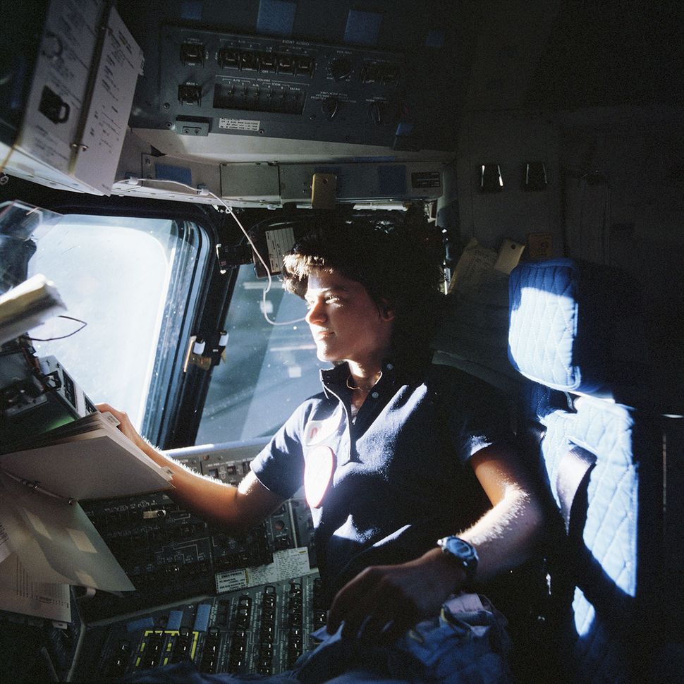 Sally Ride coin designs recommended for 2022 American Women quarter | Space