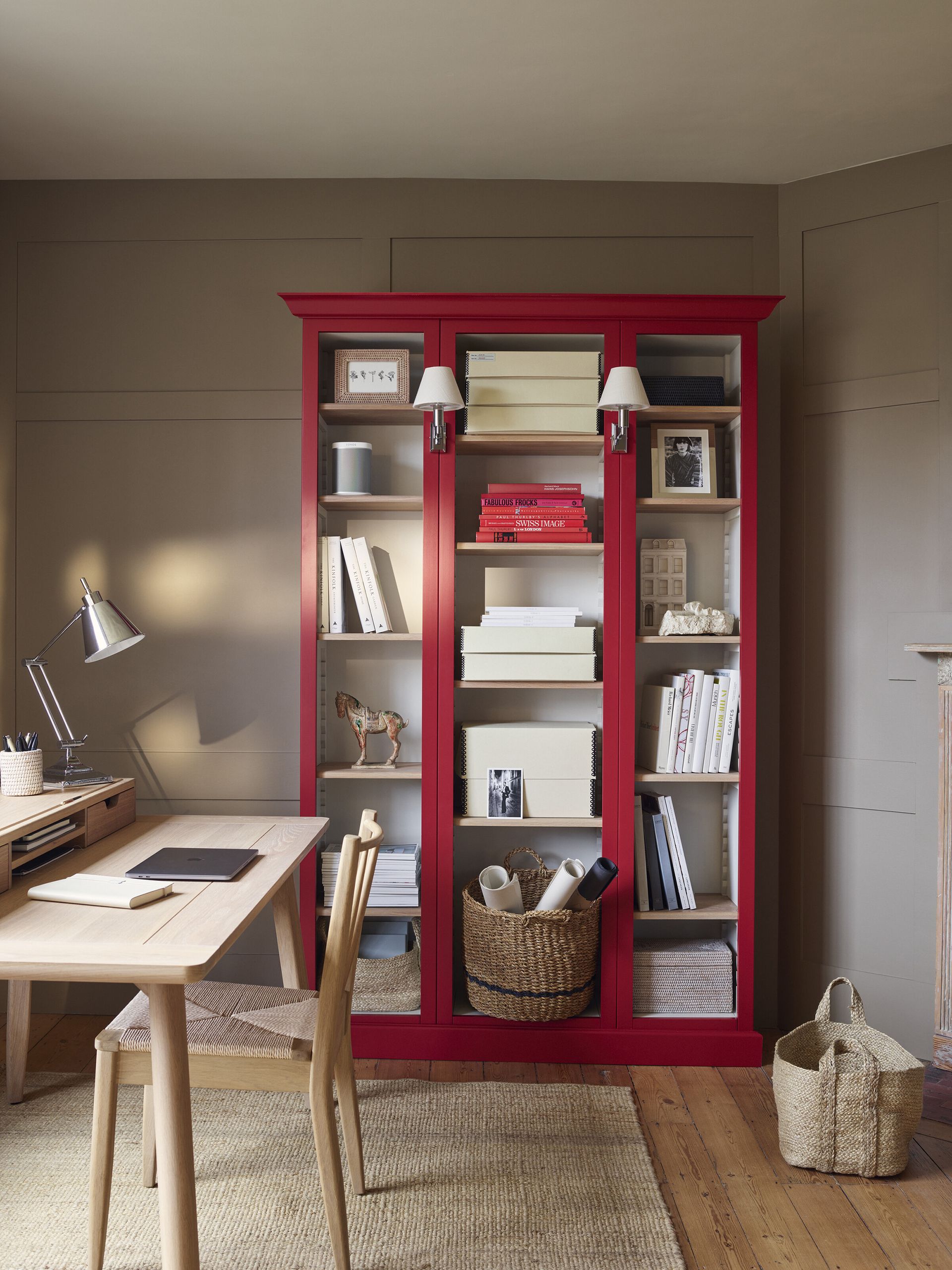 Decorating with red: 16 ways to use this versatile color | Homes and ...