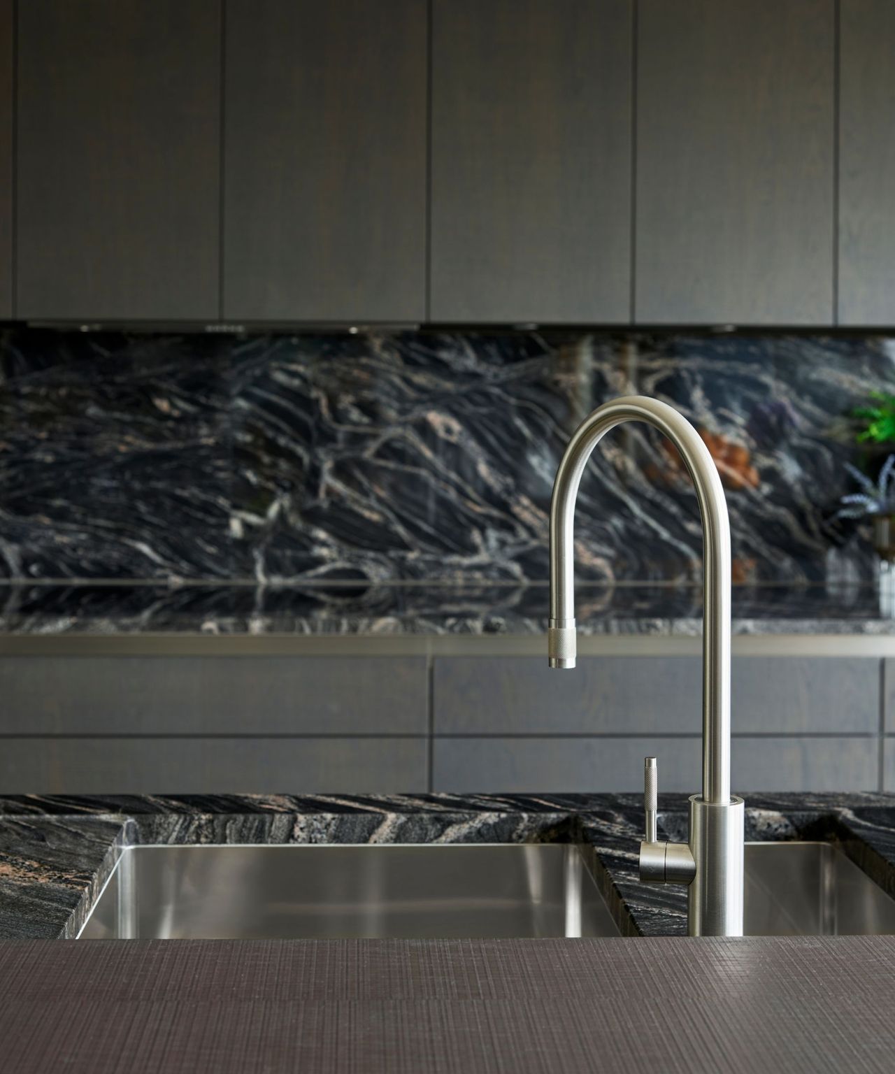 Which kitchen sink is easiest to maintain? with expert advice | Homes ...